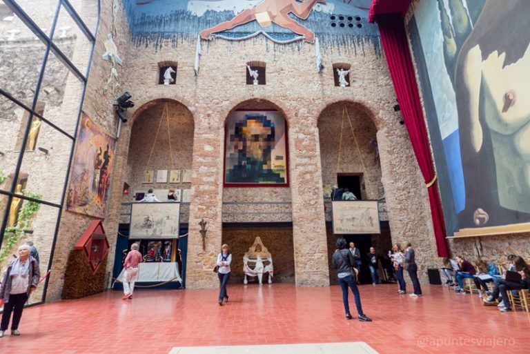 Visitar el Teatro-Museo Dalí (Figueres) | Los apuntes del viajero